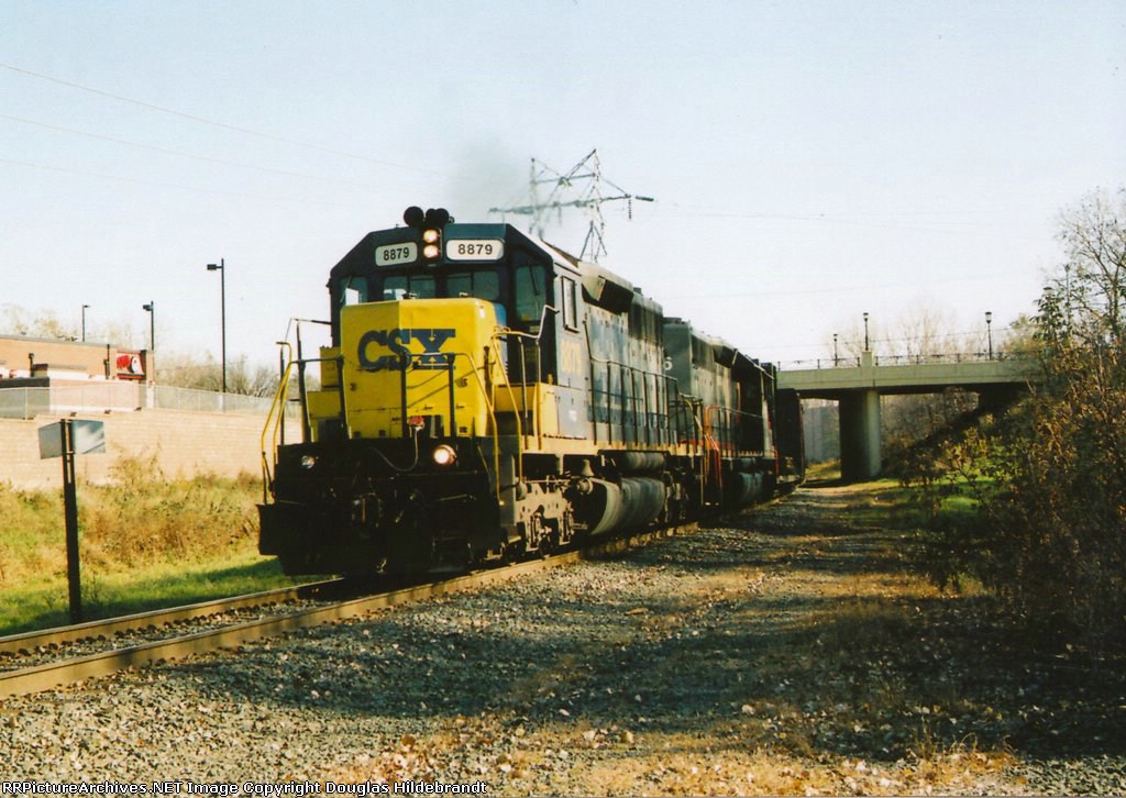 CSXT 8879